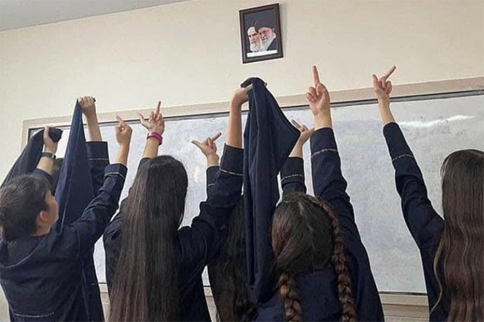 The Economist: Israel likely to try to topple Iran’s ayatollah regime ...